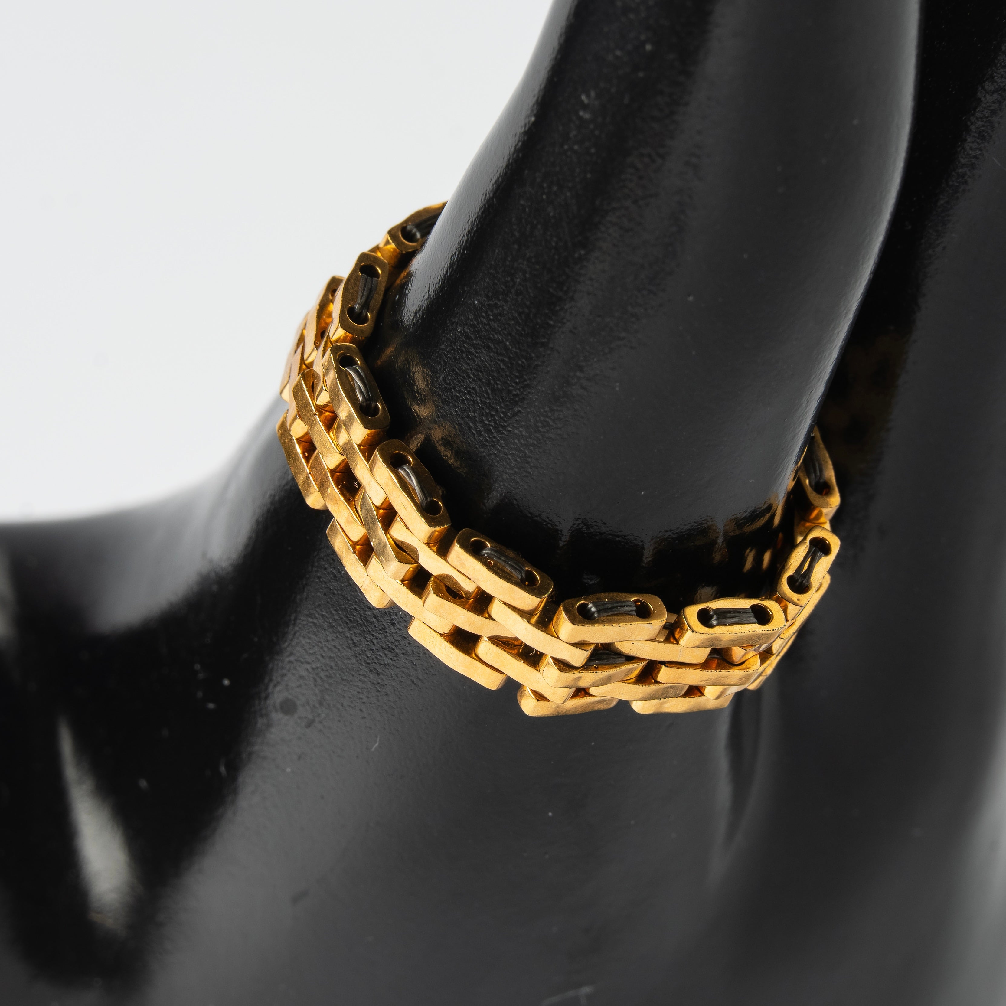 TILA Gold ring – PRIMA!